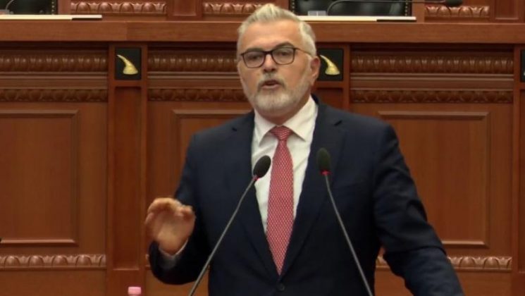 Toni Gogu pyet opozitën: A është e varur apo e pavarur drejtësia ...